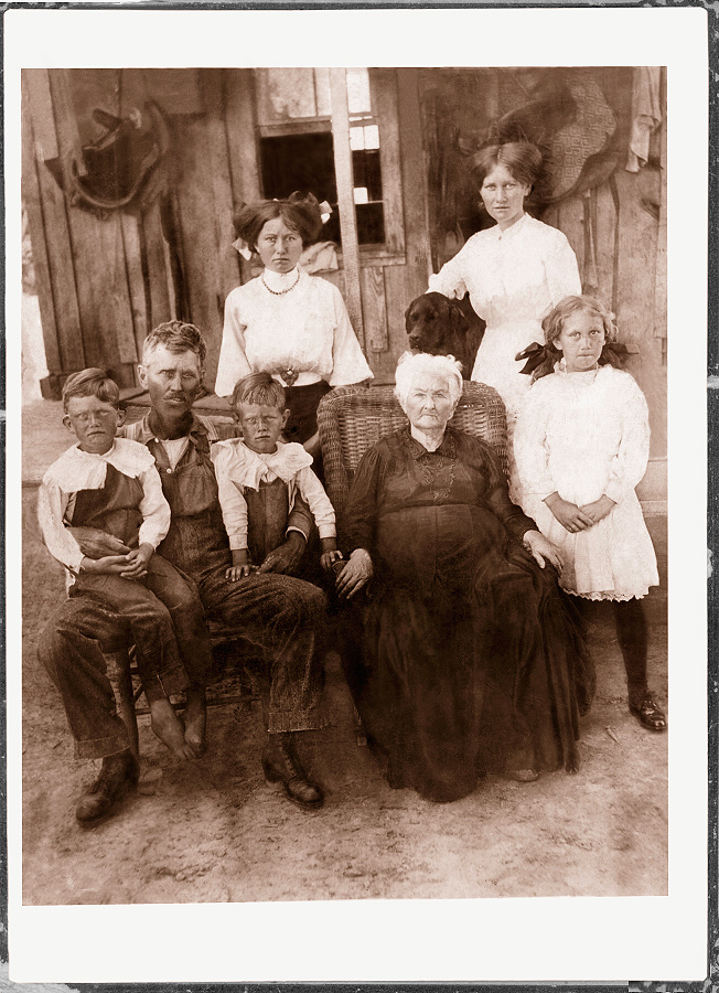 Dramatic Family Photo Restoration | The Art of Anthony Sell